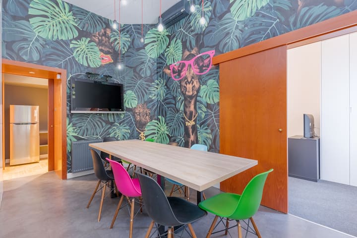 Faces Of Jungle-funky Design In Vibrant Centre - Budapest