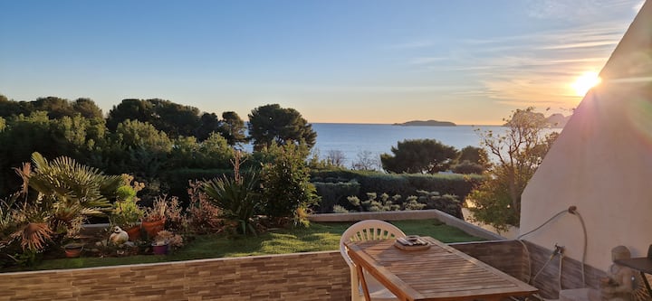 Venez Vous Détendre Vue Sur La Baie La Ciotat - La Ciotat