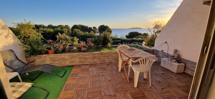 Relaxez Vous Et Profitez De La Vue Sur La Baie - La Ciotat