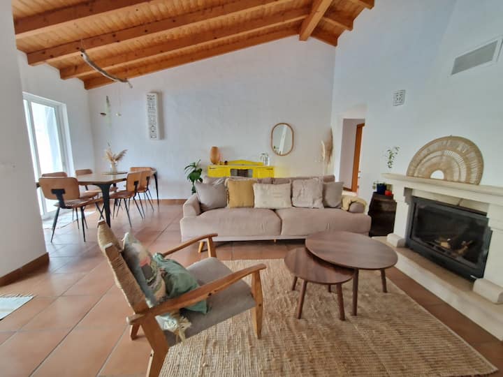 Lovely Villa With Pool,  Very Cozy And Comfy - Aljezur