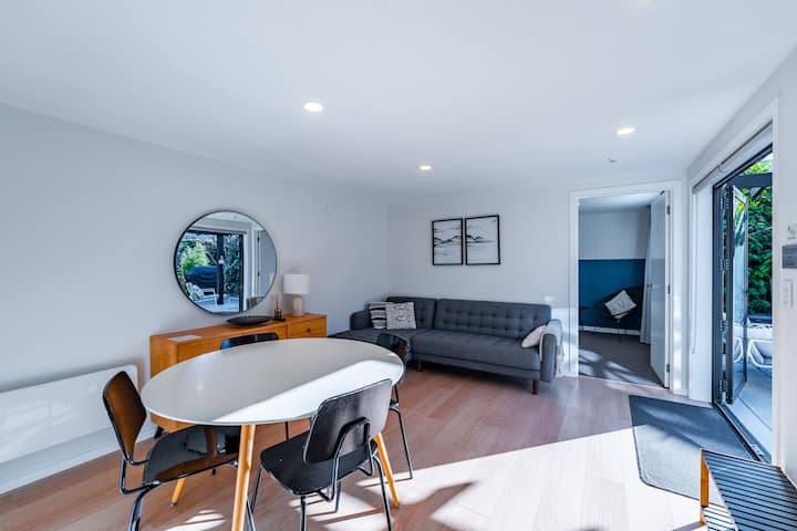 Creekside Apartment Central Wanaka No Cleaning Fee - Clutha River / Mata-Au