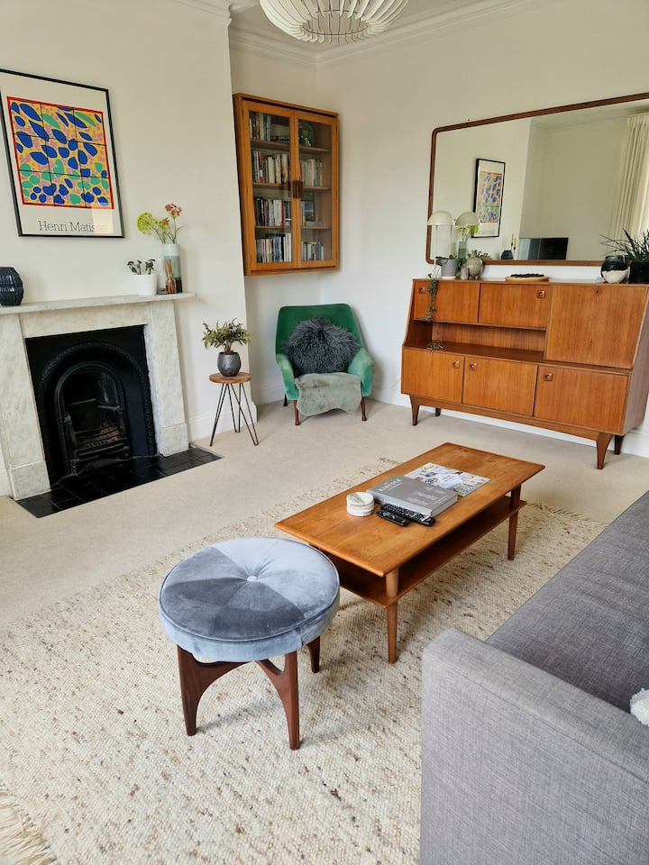 Beautifully Designed 2bd Apartment In Central Hove - Brighton