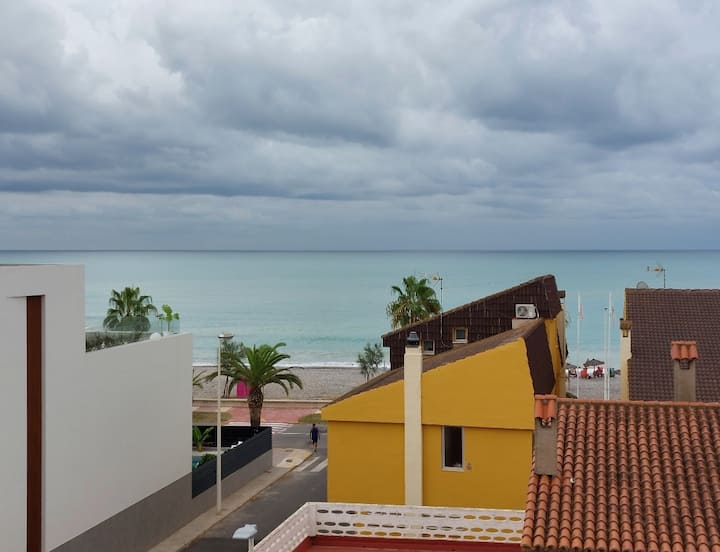 Cerquita De La Playa, Disfrútala, Saboréala - Moncófar