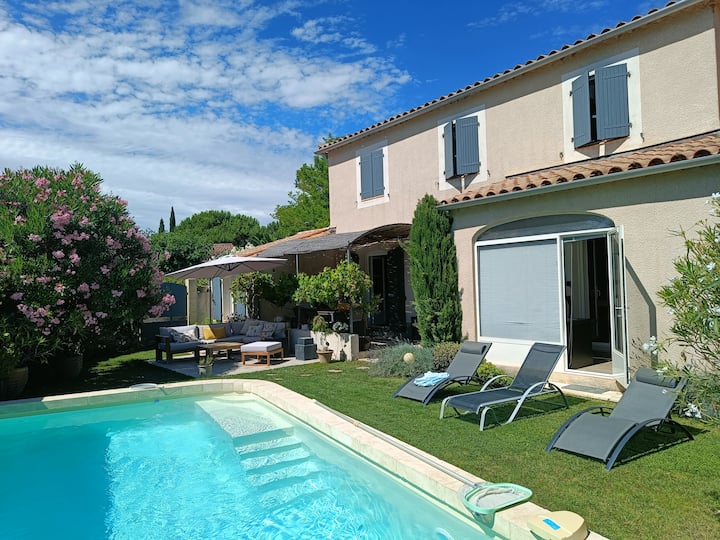 Villa Jardin Et Piscine Au Pied Du Mont Ventoux - Carpentras