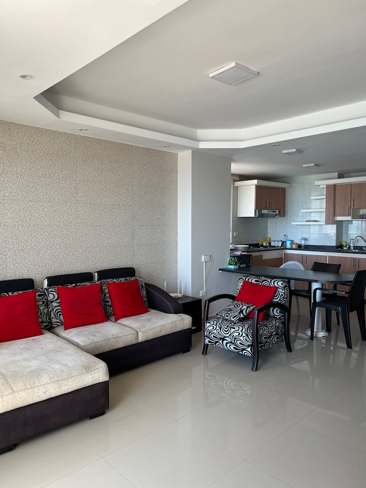 Departamento Vista Al Mar En Playa Ancha, Tonsupa. - 