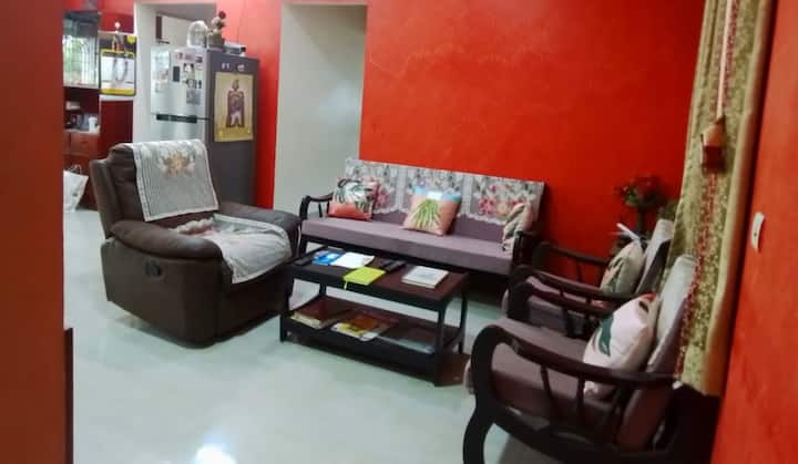 Cozy 3bhk - Heart Of Vadapalani In Gated Community - Chennai
