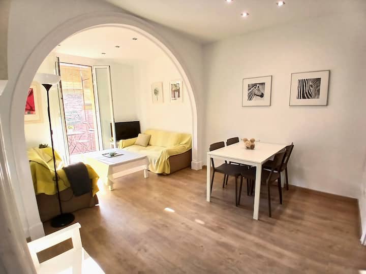 1. Central Apartment - Ramblas Port Fira Montjuic - Barcelona
