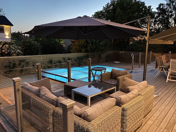 Large Modern Villa Right Outside Of Stockholm - Sollentuna