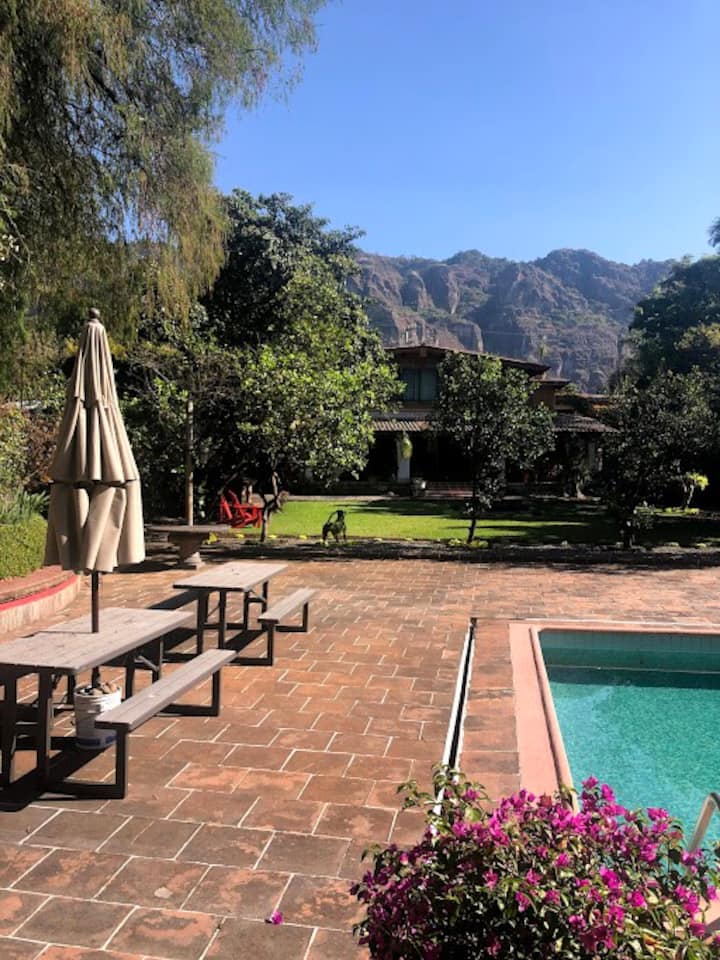 Casa Mexicana De Adobe "Kasa Buiz" - Tepoztlán