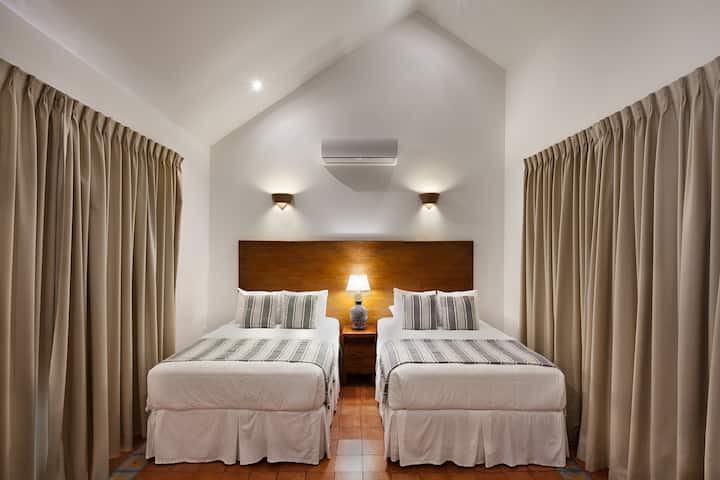 Villa Adela-  Classic  Room 2 Full Bed #4 - Nicaragua