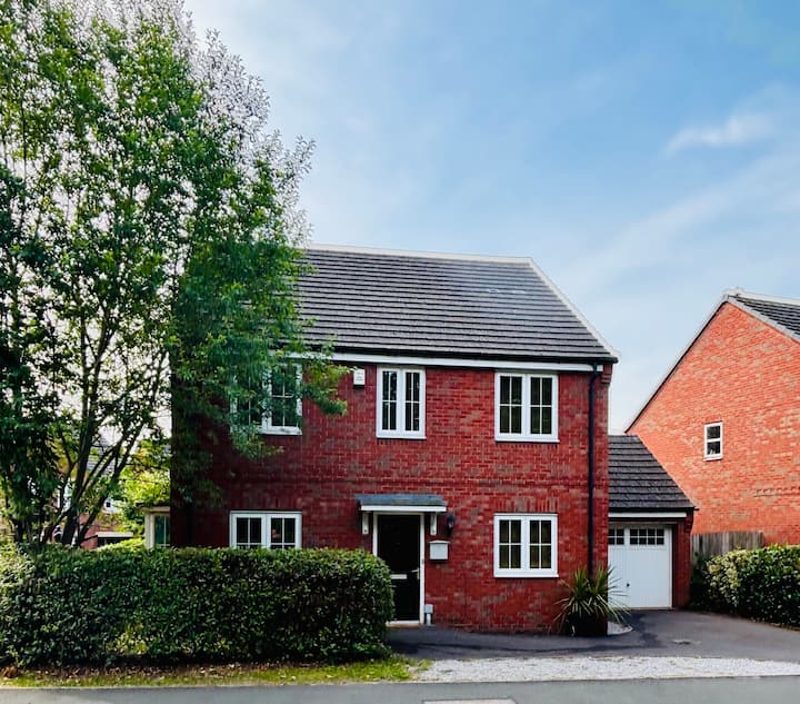 Damson Manor - Luxury 5 Bed - Nec / Airport - Birmingham