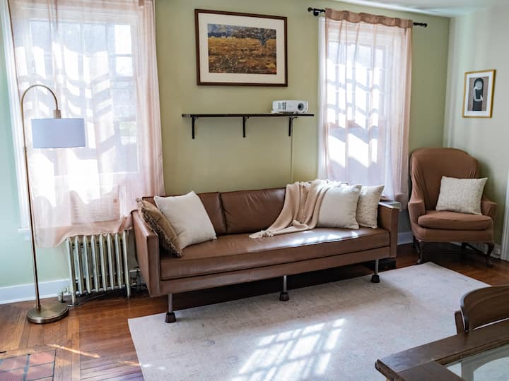 Hamnett Gallery House *Recently Updated!* - Pittsburgh, PA