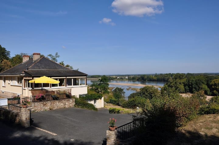 Gîte 8-10 Personnes-vue Panoramique-saumur Anjou - Gennes