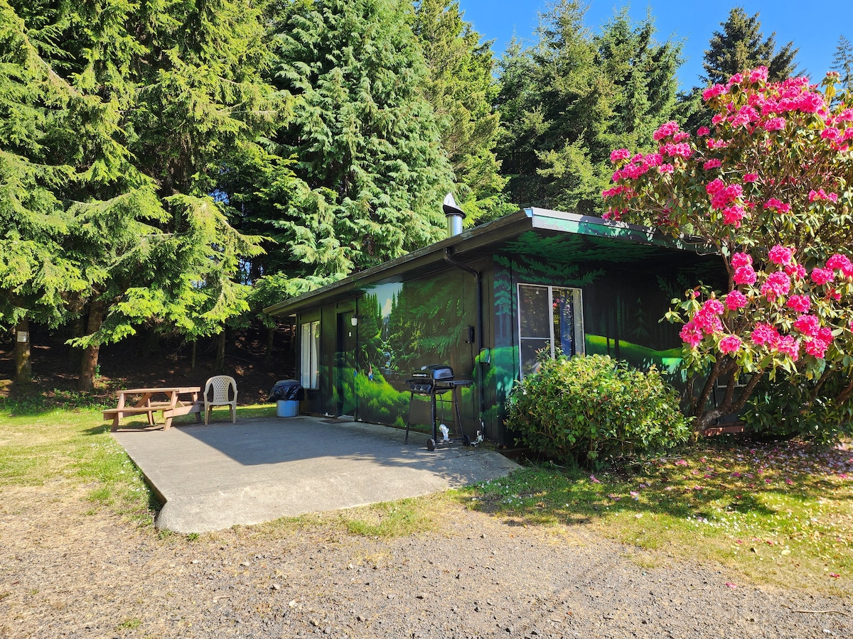 Spacious Suite on the Coast B - Houses for Rent in Coos Bay, Oregon ...