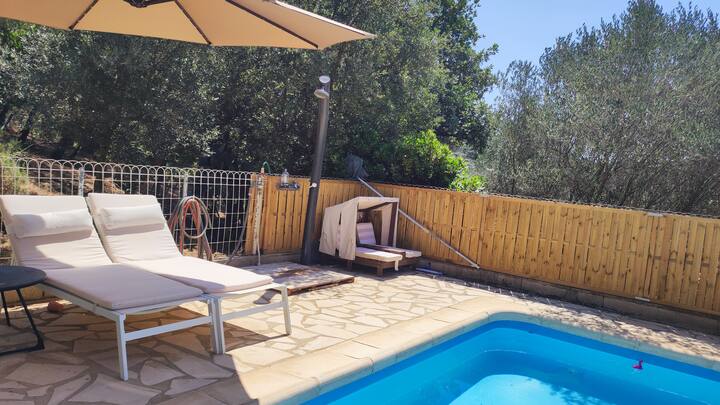 Bas De Villa Du Sud Lumineux Avec Piscine - Pierrefeu-du-Var