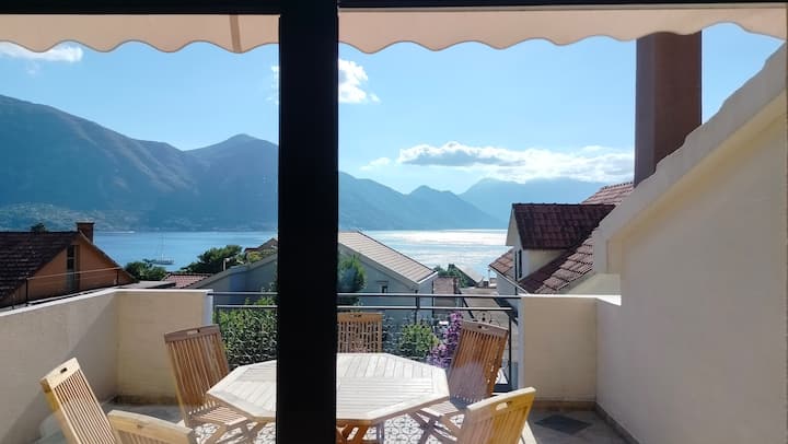 T-family 360 View Apartment - Kotor