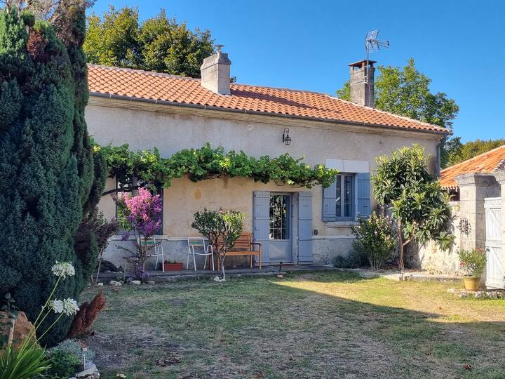 La Maison "Le Soleil Couchant" En Périgord - Brantôme en Périgord