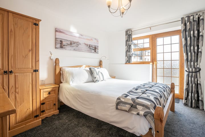 Glyder Holiday Cottage Anglesey - 카나번