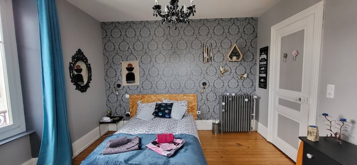 ÉTage Privé Avec Chambre, Salle D'eau Et Salon. - Belfort
