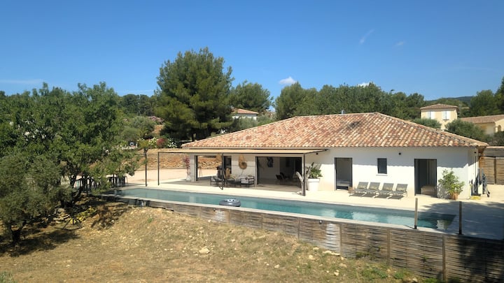 Villa(8p) Moderne Plain-pied-piscine Chauffée 20m - La Cadière-d'Azur