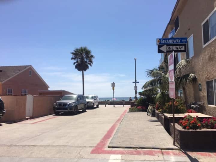 Mission Beach Ocean View 1 Bdrm W/ Large Patio 716 - Shell Beach, San Diego