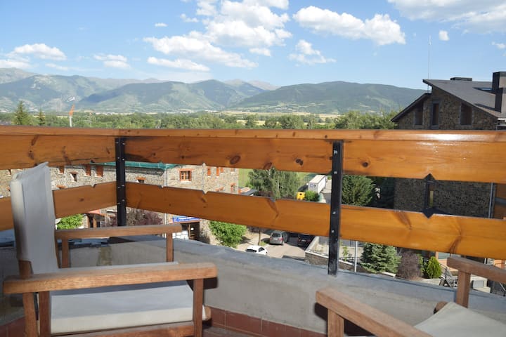 ÁTico En Llivia
(Amplio Y Acogedor) - Puigcerdà