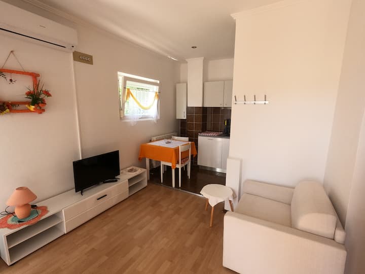 Studio Apartman 2 - Lopar