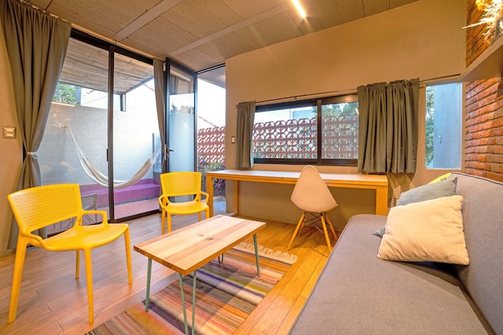 Stylish Central Loft | A/c, Hammock & Privacy - Santiago de Querétaro