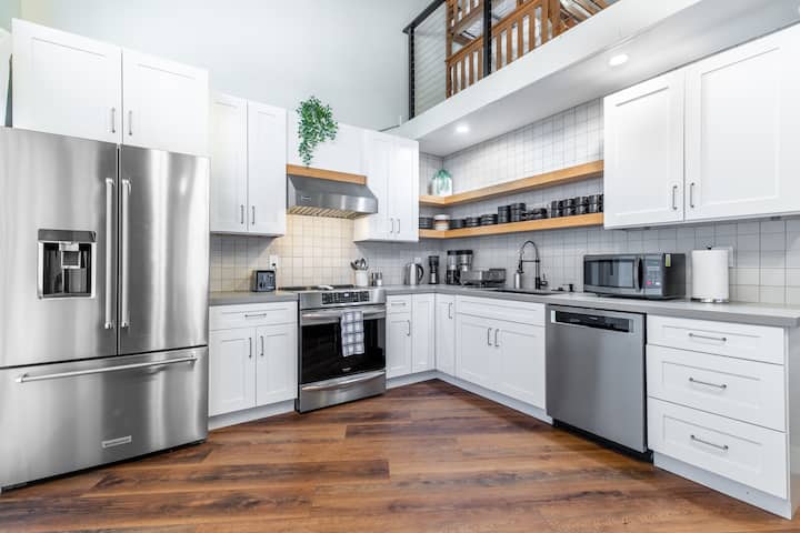 Center Of Town, Heated Bidets, Fast Wifi, Mtn View - Mammoth Lakes, CA