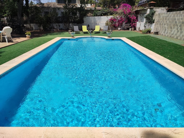 Chalet En La Canyada - Paterna