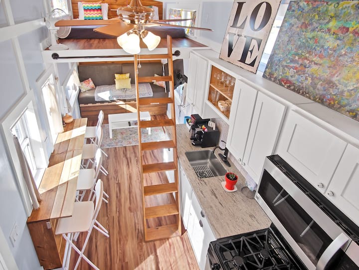 Houston Tiny Home Luxury Home Close To Downtown - Houston, TX