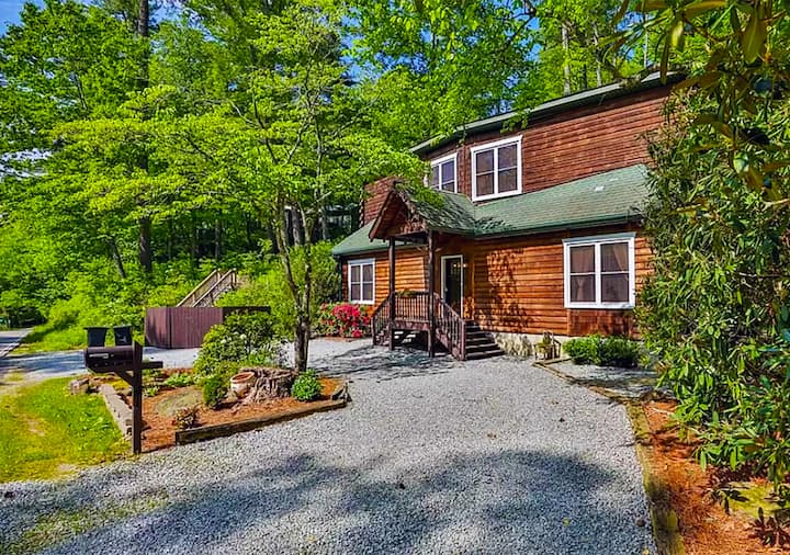 3️⃣minutes To Posh Downtown Or Majestic Dry Falls! - Highlands, NC