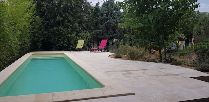 Maison Rénovée Avec Piscine Au Cœur Du Village - Cadenet