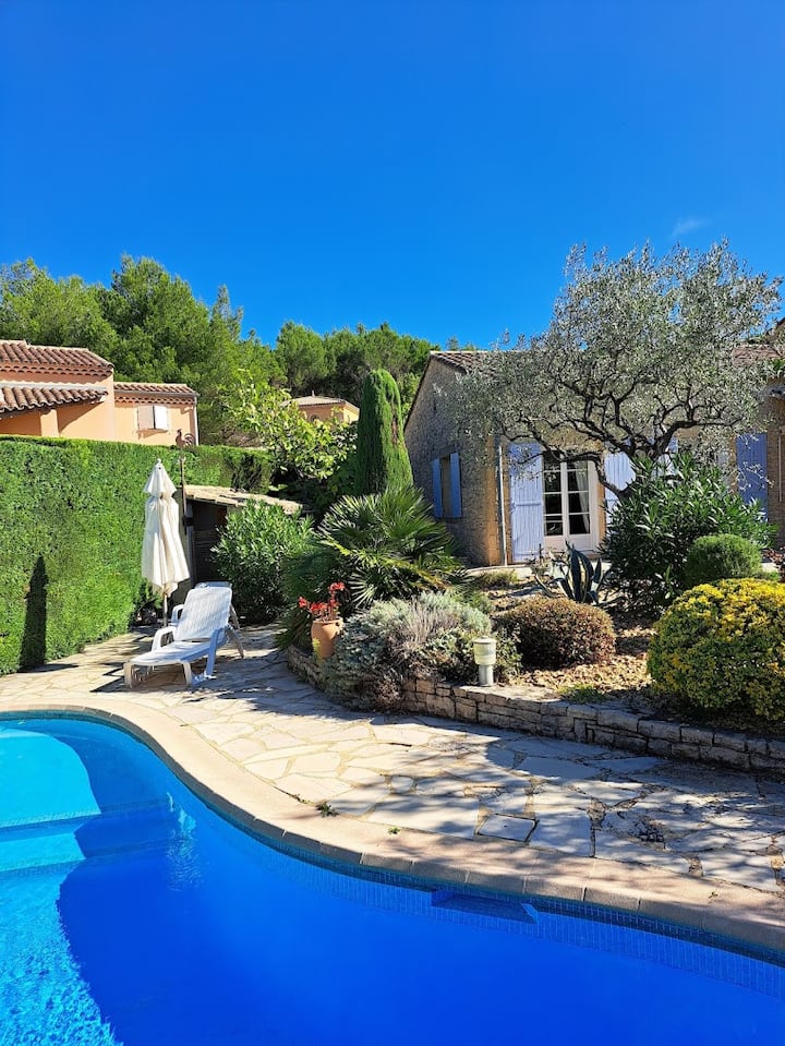 La Douceur Provençale Parmi Les Oliviers - Nyons