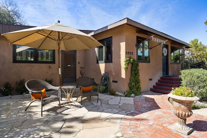 Paso Vine House ~ Minutes To Paso Market Walk - Paso Robles, CA