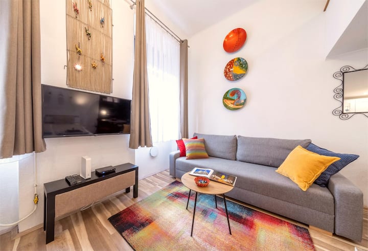 Simona - Lovely Studio In The Downtown - Budapest