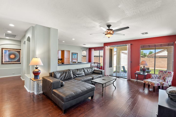 Great Rates Spring. Johnson Ranch. Golf/hike/swim. - Queen Creek, AZ