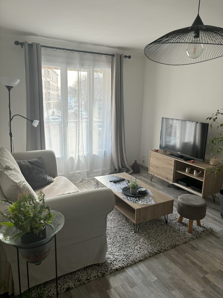 Appartement F3 à 200m Des Arènes - Nîmes