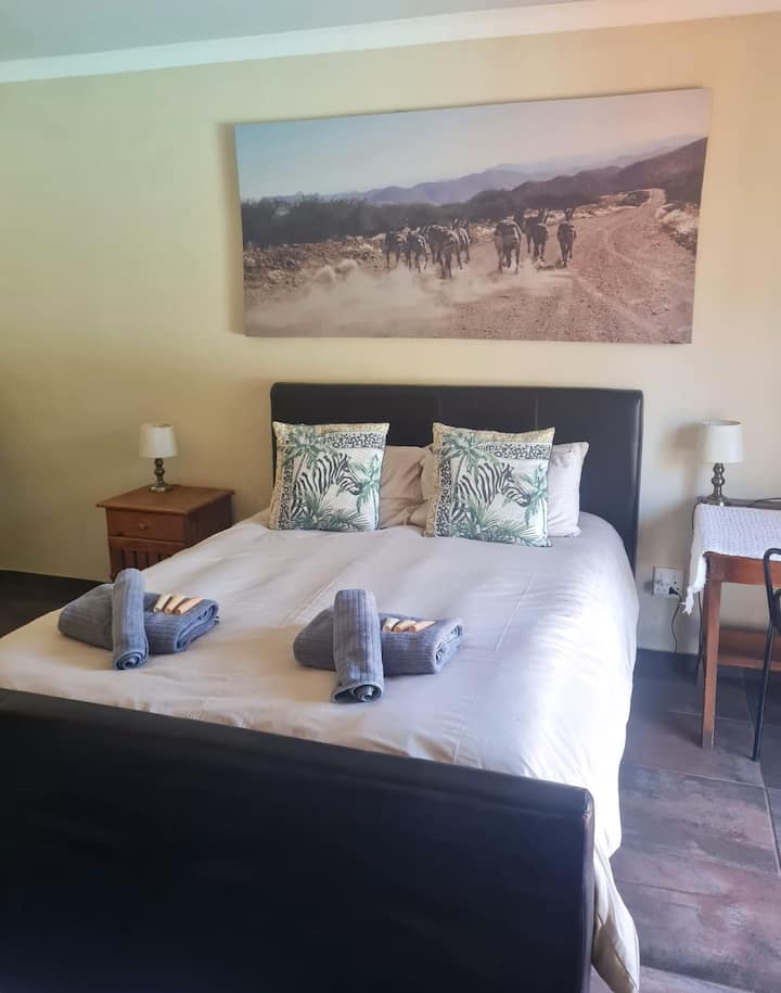 Huis Afrika - Zebra Room - Vanderbijlpark