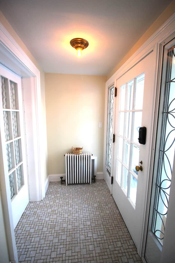 Congdon Charmer - Duluth, MN