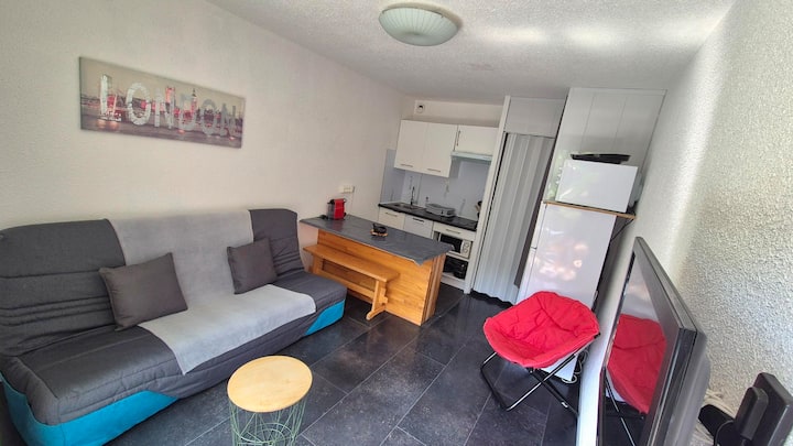 10m Des Pistes Plein Centre. Le Val Benoît - La Foux d'Allos