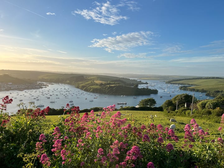 April Cottage, East Portlemouth, Opposite Salcombe - Kingsbridge