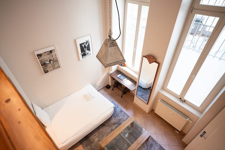 Loft Apartment In Center - Berlino