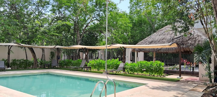 Acogedor Depa En Planta Baja, Alberca & Wifi Incl - Playa del Carmen
