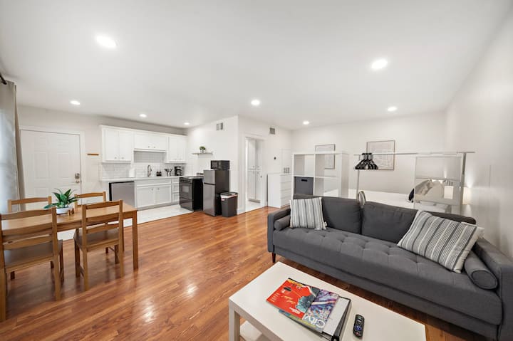 Heights Guesthouse - Minutes To Downtown/ Montrose - Northside - Houston