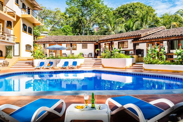 Casita Tica #1 - Perfect Location With A Pool. - Tamarindo