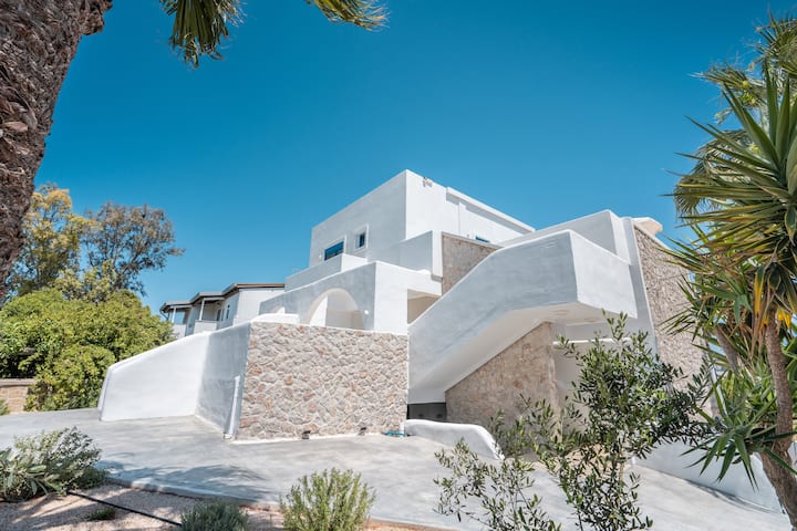 Studio 16 In The Semi-basement - Faliraki