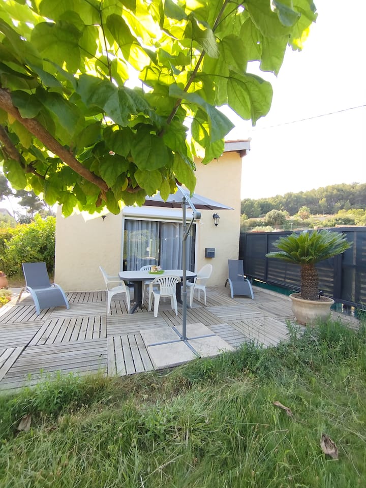 Studio Dans Les Terres De Sanary Sur Mer - Ollioules