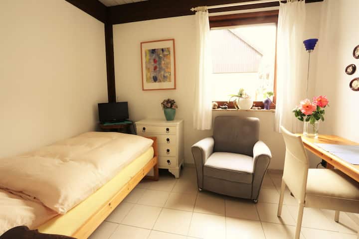 Einzelzimmer-privatzimmer Köln - Cologne