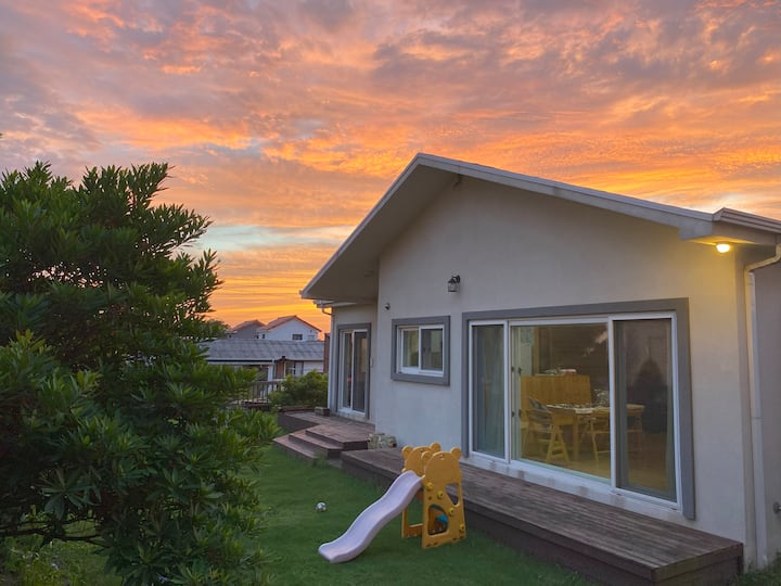 양갱이네 작은 도서관 숙소 (최대 8명) - Jeju-si